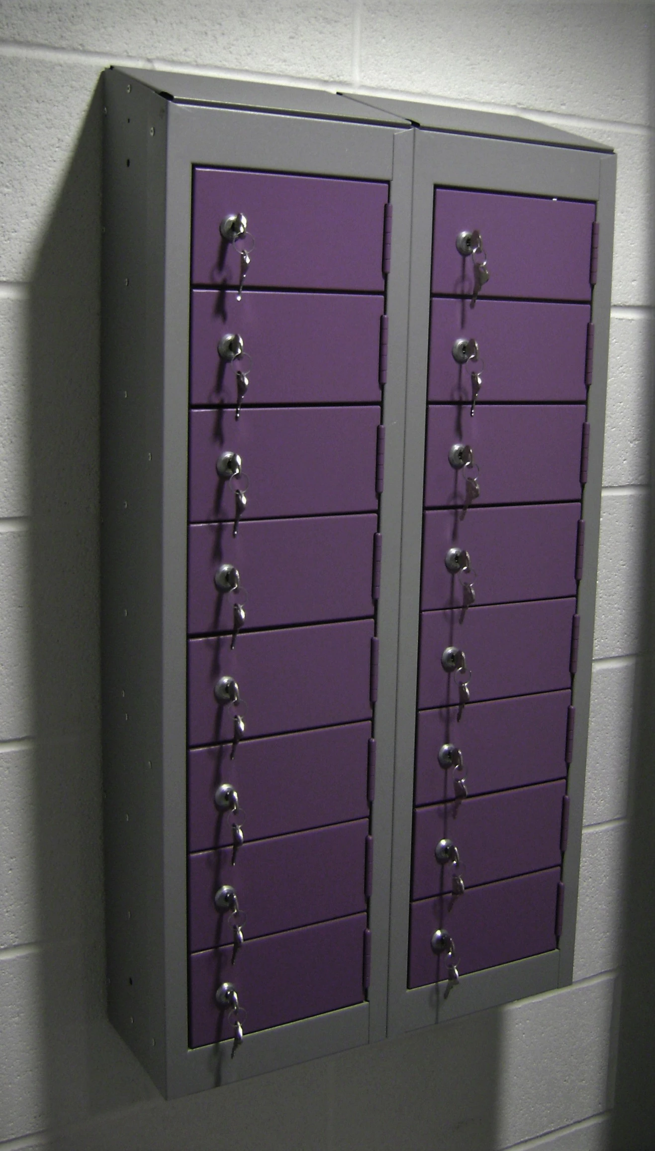 Personal Effects Wallet Lockers